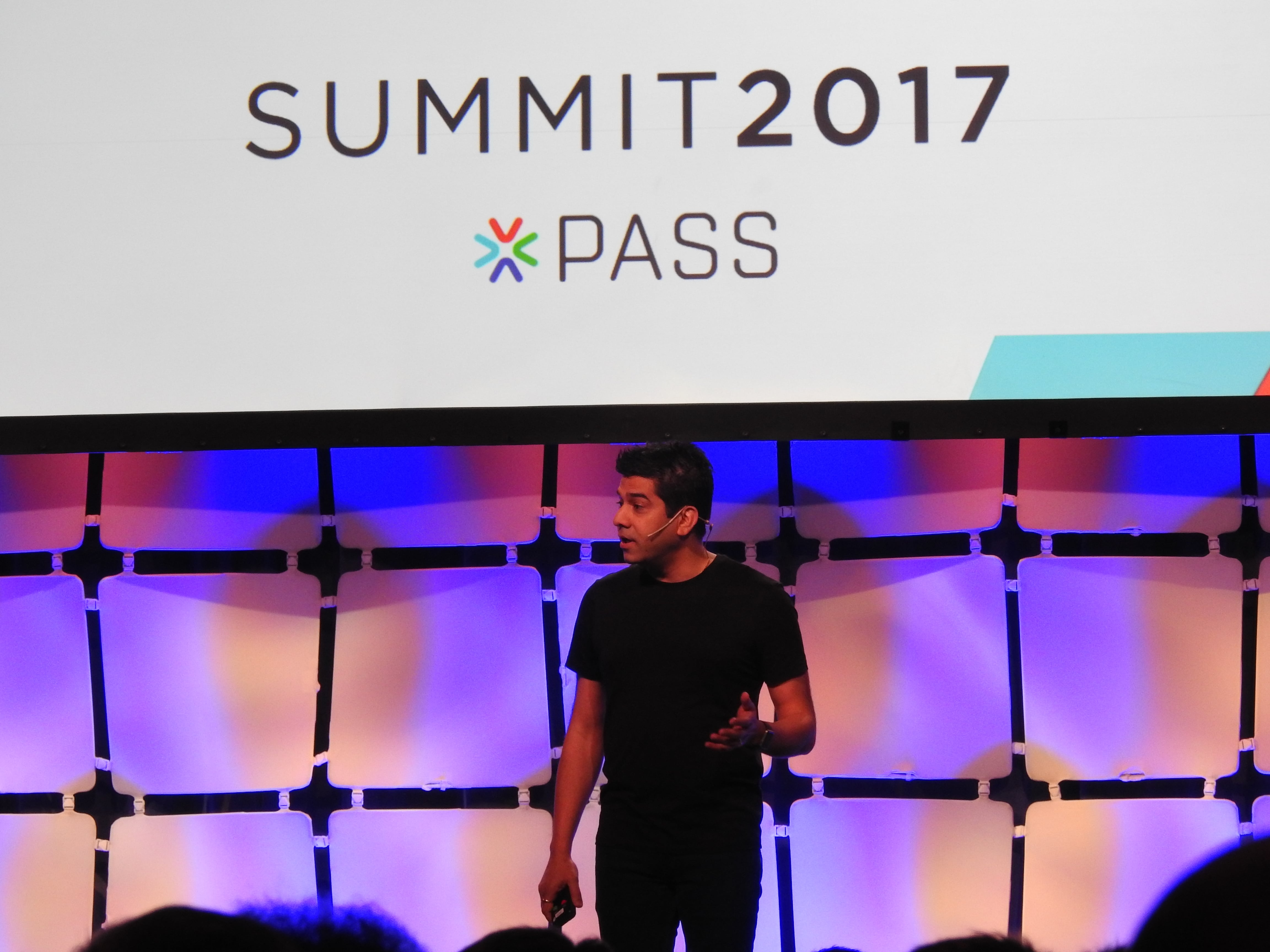 #PASSsummit Day 1 Keynote Live Blog - Brent Ozar Unlimited®